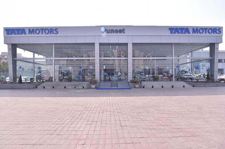 Tata Showroom and Workshop Images | Puneet Autosales