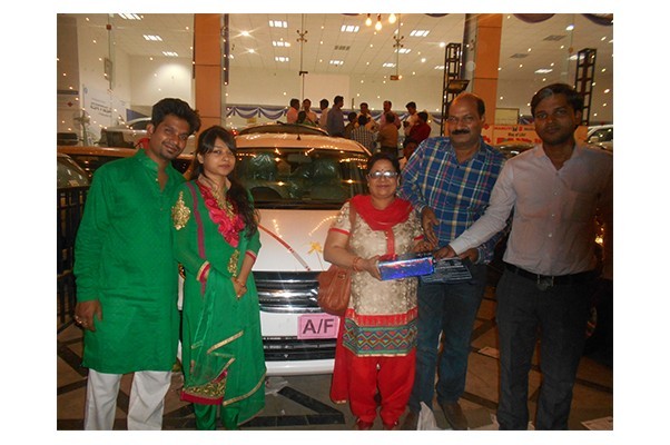 Maruti Showroom and Workshop Images | Bright 4 Wheel