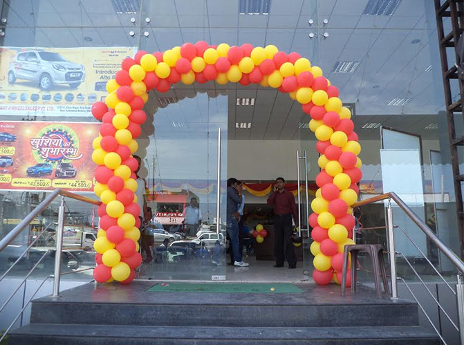 Maruti Showroom and Workshop Images | Bright 4 Wheel